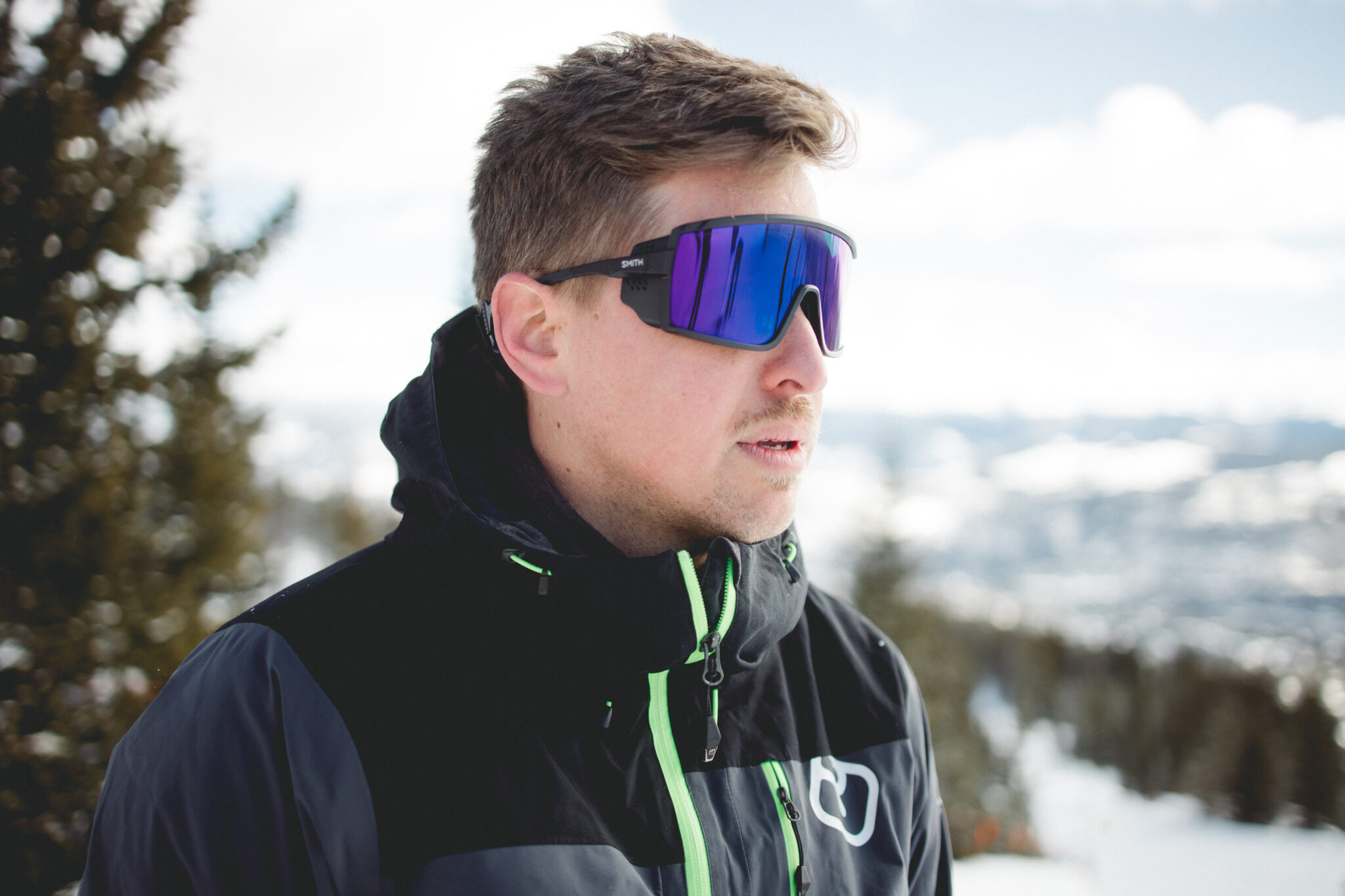 Conquer the Mountains in Style: A Comprehensive Review of the Smith ...